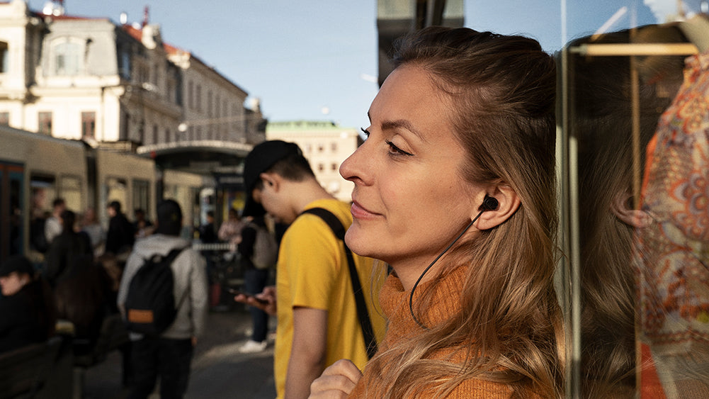 dBud - Volume Adjustable Earplugs with Clear Safe Sound. – earlabs-dBud